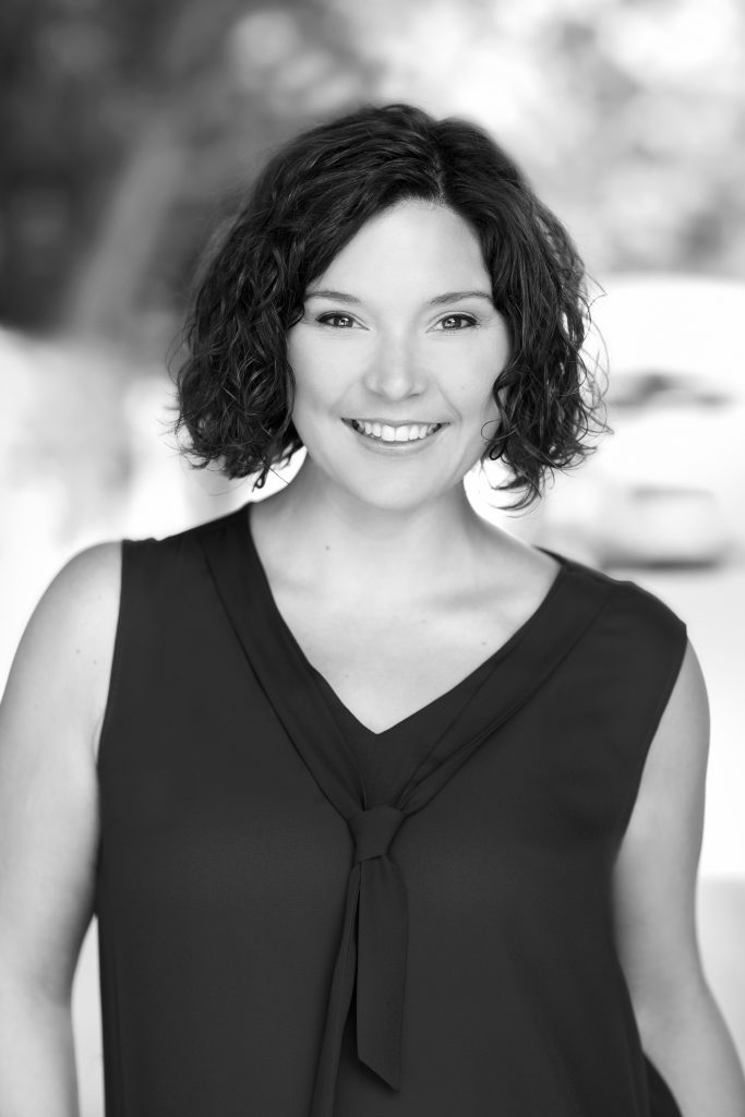 About Me – Lisa Rost-Welling